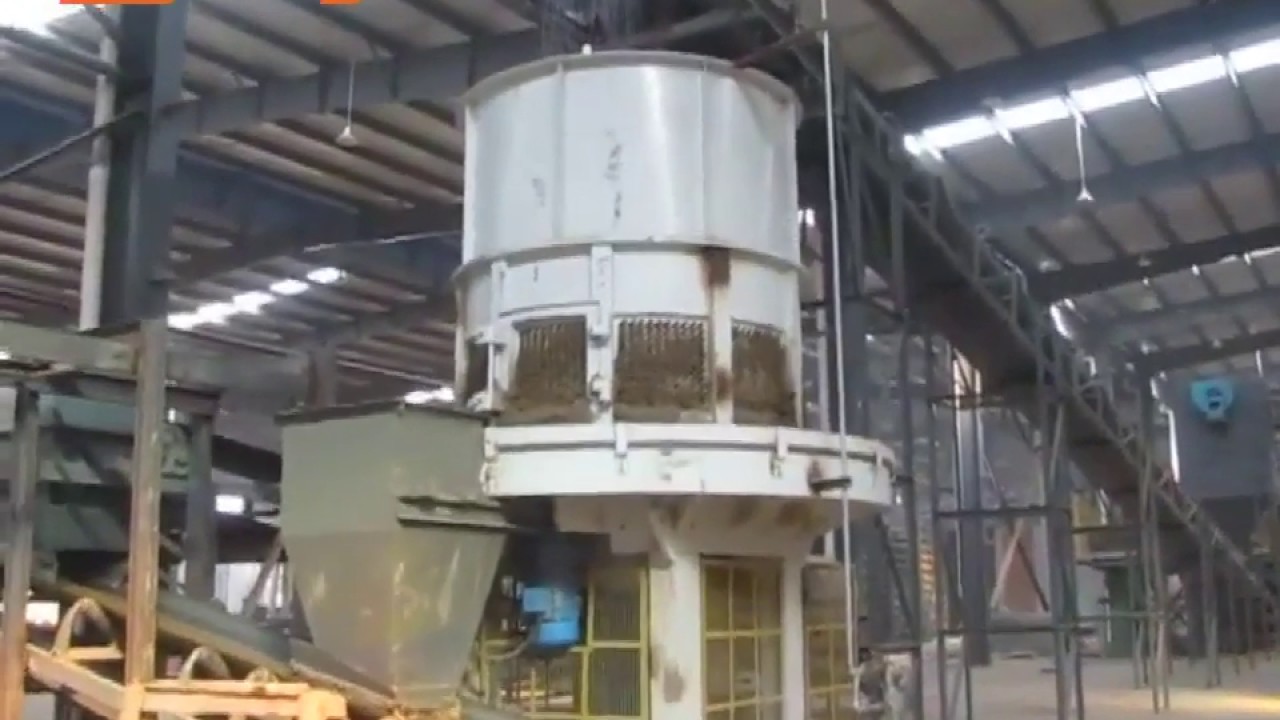 Vertical Circular Circle Screen Feeder Machine - YouTube