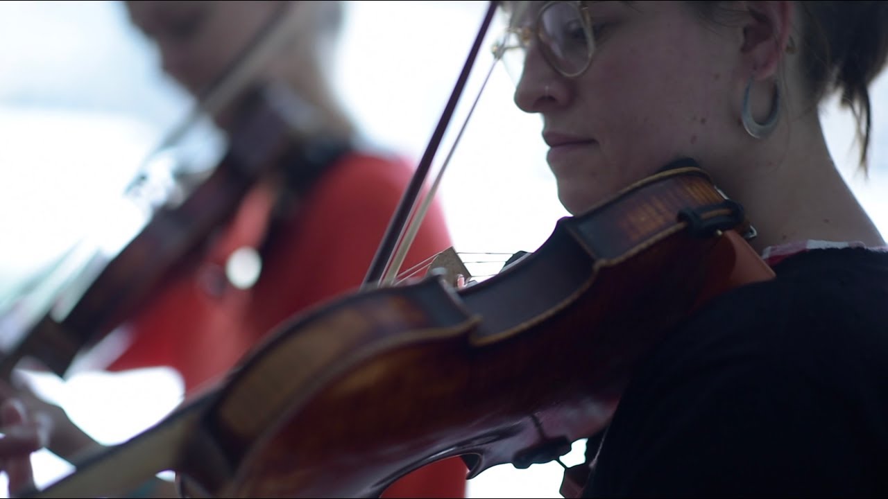 Fru Skagerrak - "Dagnys Vals" - YouTube