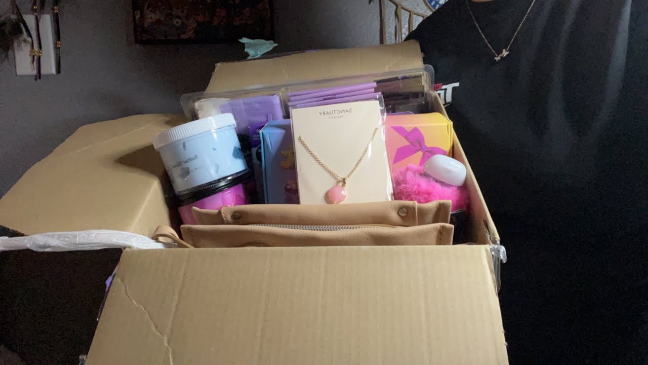 ASMR| Gift Unboxing 🎁 from @ASMRmomlife - Soft spoken, Gift swap ...