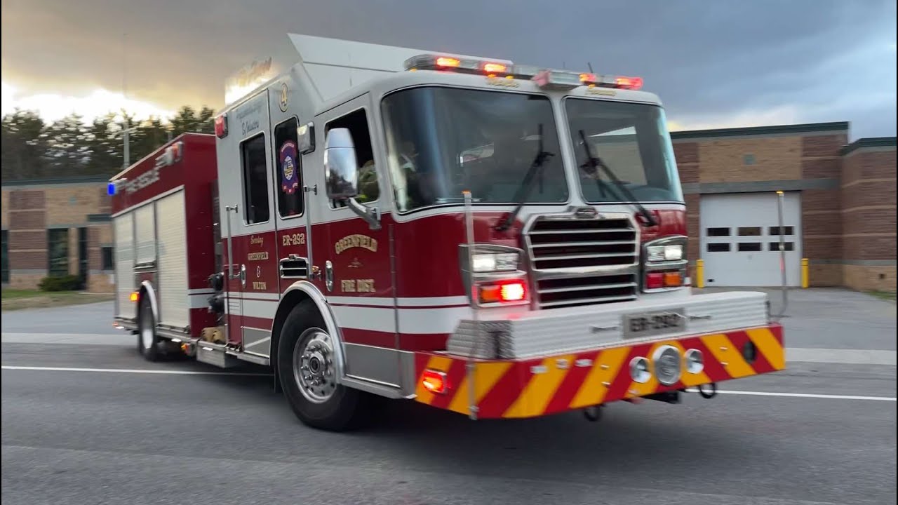 Greenfield Fire (Maple Ave. Co #4) Engine Rescue 292 Responding - YouTube