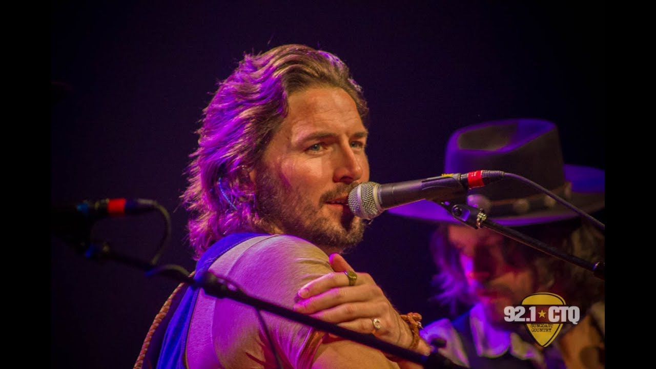 Midland: Drinking Problem Acordes - Chordify