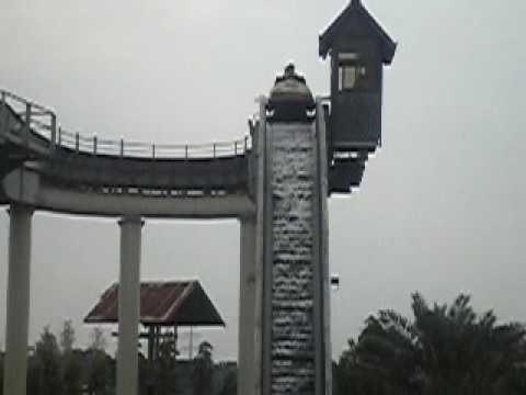 SMPCH DR Enchanted Kingdom Jungle log jam 2 - YouTube