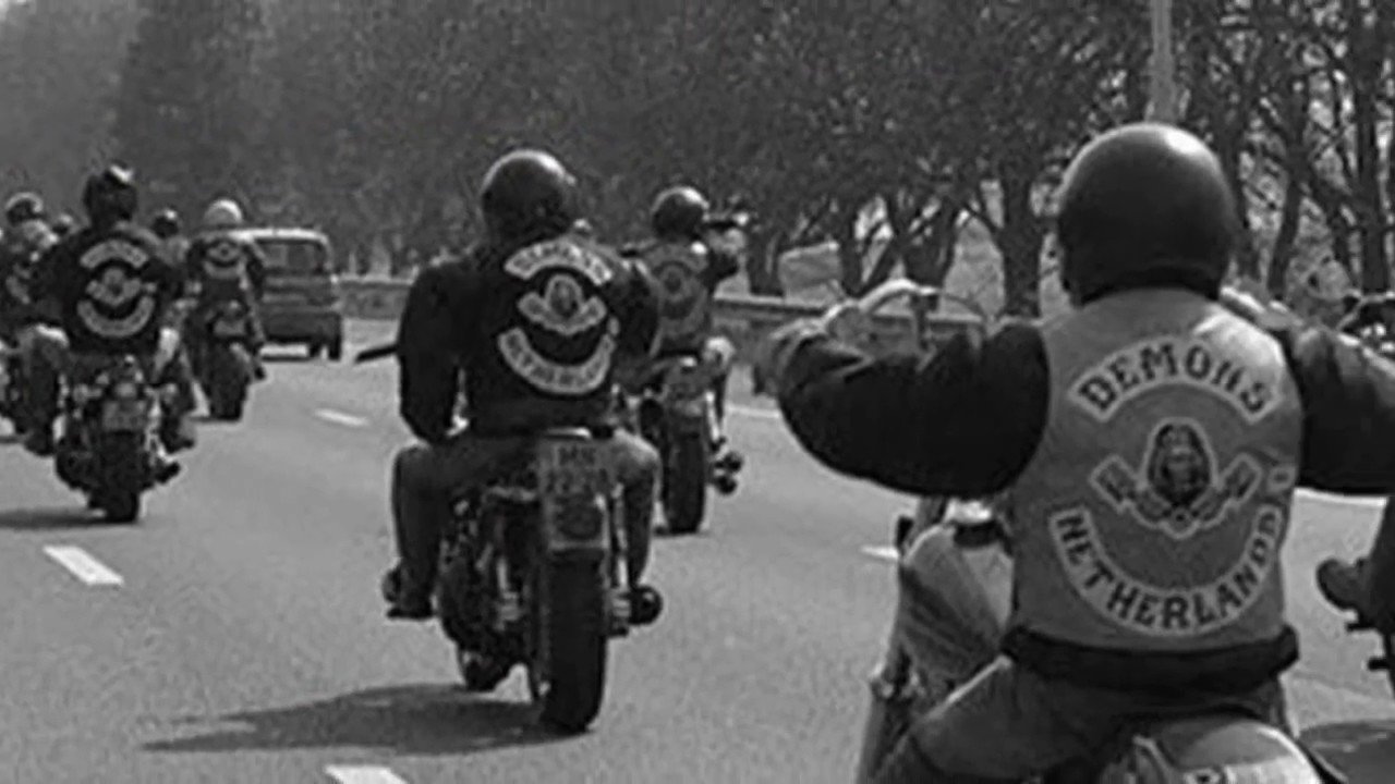 DEMONS MC 4664 - YouTube