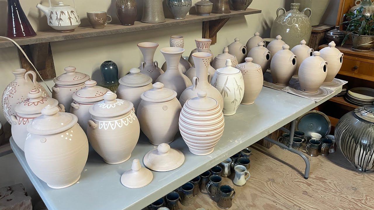 Matthew Kelly Pottery is live! - YouTube