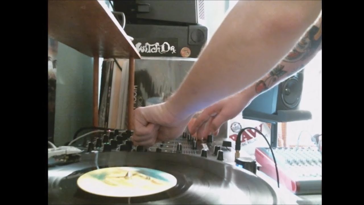 Vinyl DJ Alicesphere Intro HipHop/Jazz - YouTube