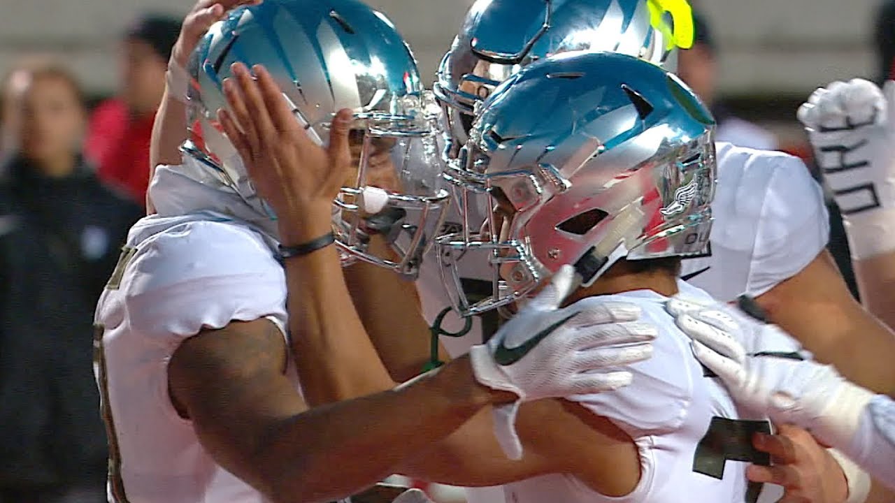 Oregon's Dillon Mitchell torching opposing defenses with touchdown ...