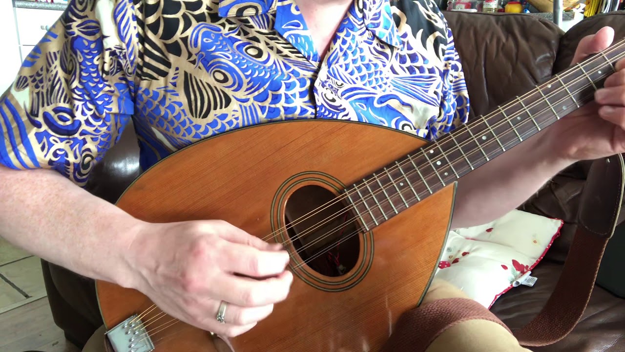 Bach Cello Suite No.1 - Prelude on octave mandolin - YouTube