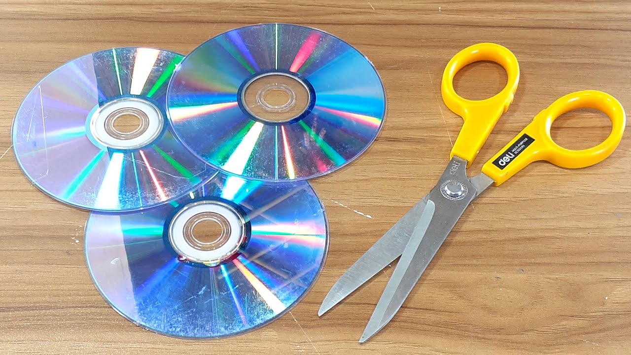 AMAZING LIFE HACK OUT OF CD DISC | BEST OUT OF WASTE | WASTE CD DISC RE ...