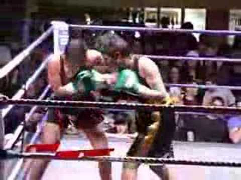 Angie Parr V Nive Moefaaou - YouTube