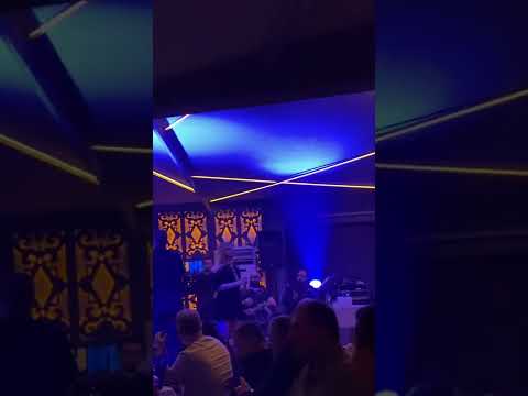 Gizem Kara - Sen Yanlış Yaptın  |  Bursa Rakkas Sahne Canlı