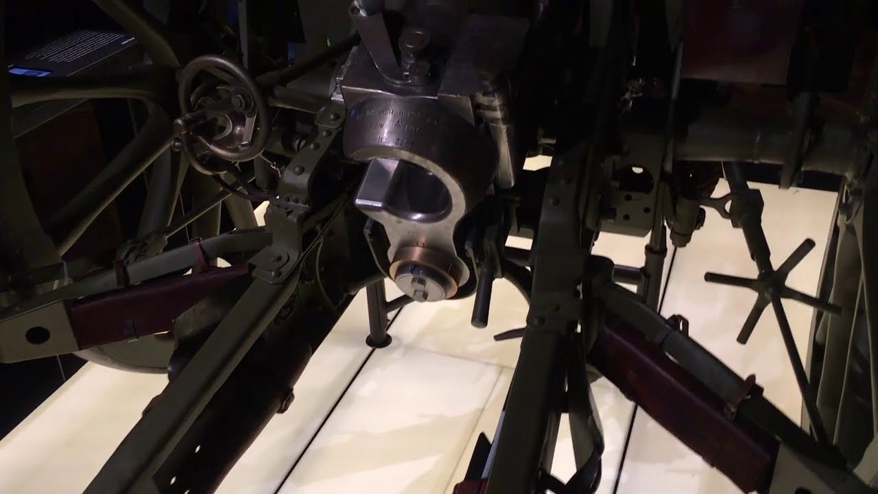 WW1 British QF 4.5 Howitzer - YouTube