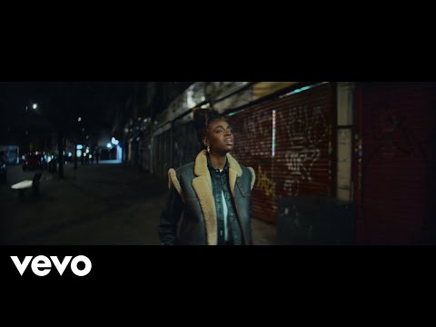 Cat Burns - alone (official music video)