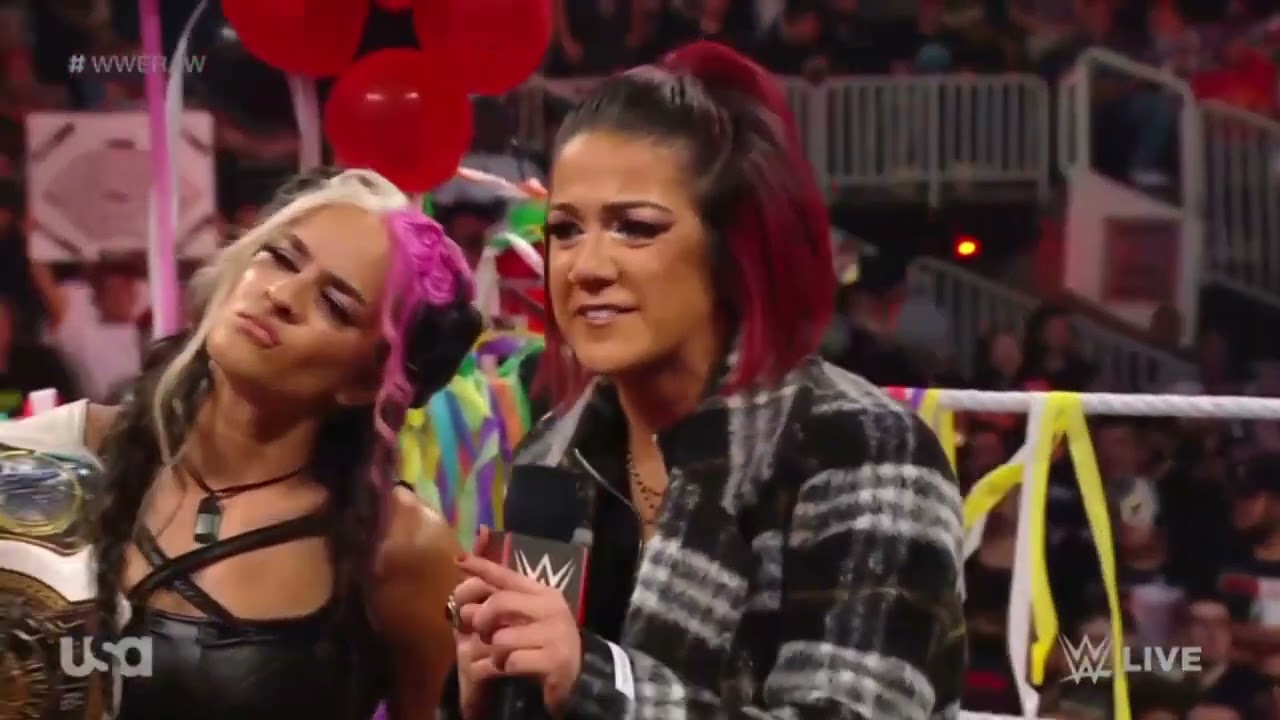 bianca belair alexa bliss and asuka confronts damage control wwe raw 9 19 2022 - YouTube
