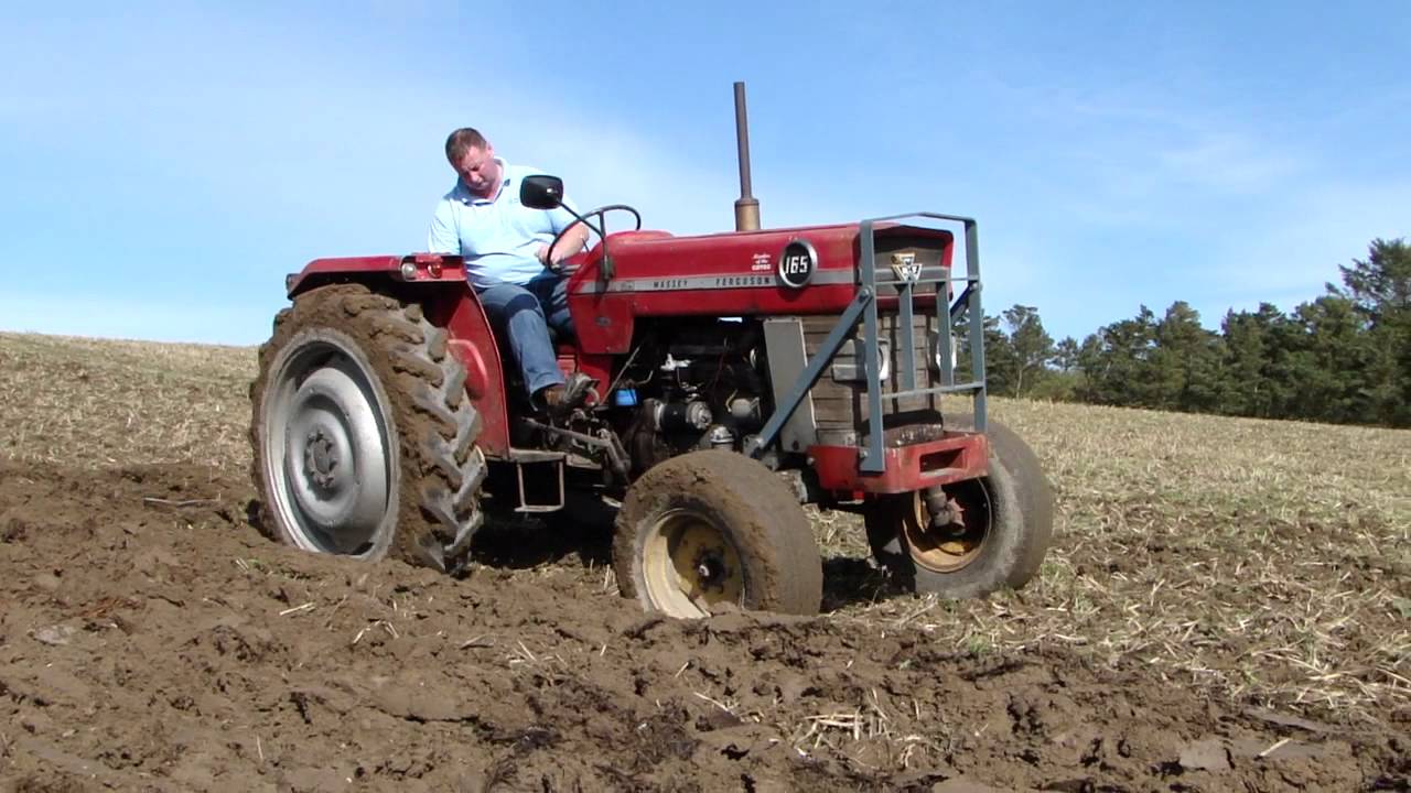 Massey Ferguson 165 Ploughing YouTube