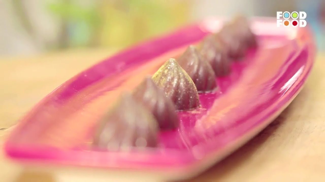 Delicious Chocolate Modak with Mango Filling | Easy Chocolate Modak ...
