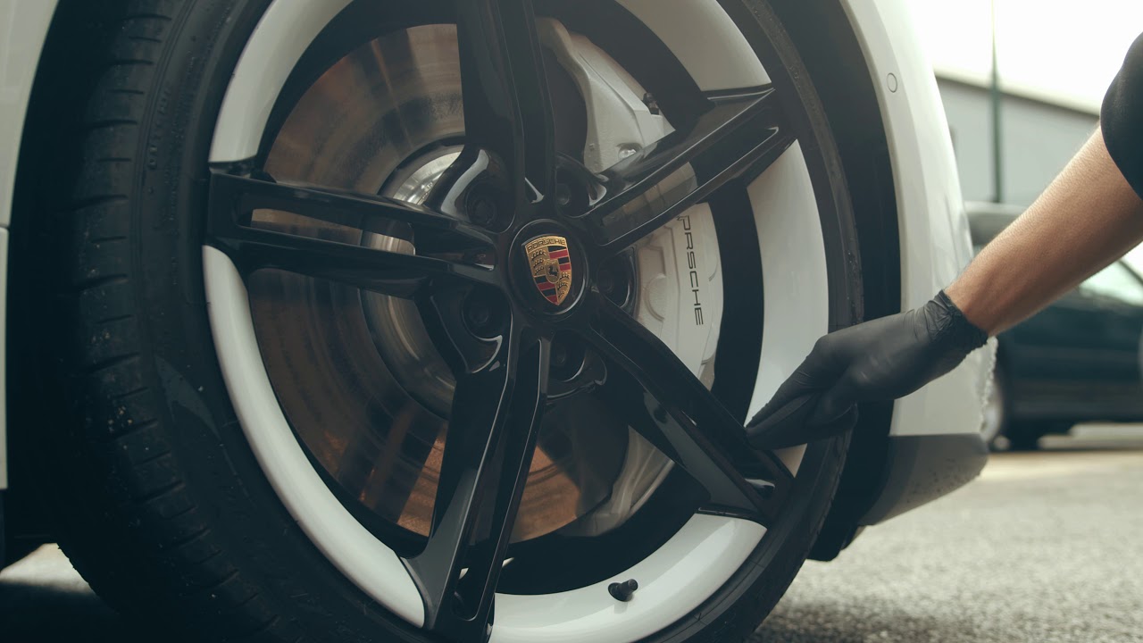 GRAPHENE ALLOY WHEEL WAX | EZ CAR CARE - YouTube