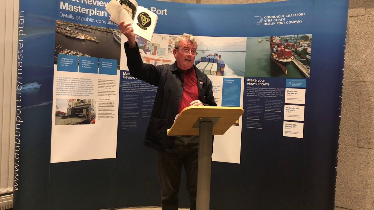 Francis Devine labour historian speaks about Dublin dockers - YouTube