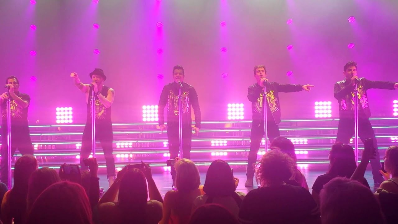 NKOTB Step By Step May 28th ,London UK. - YouTube