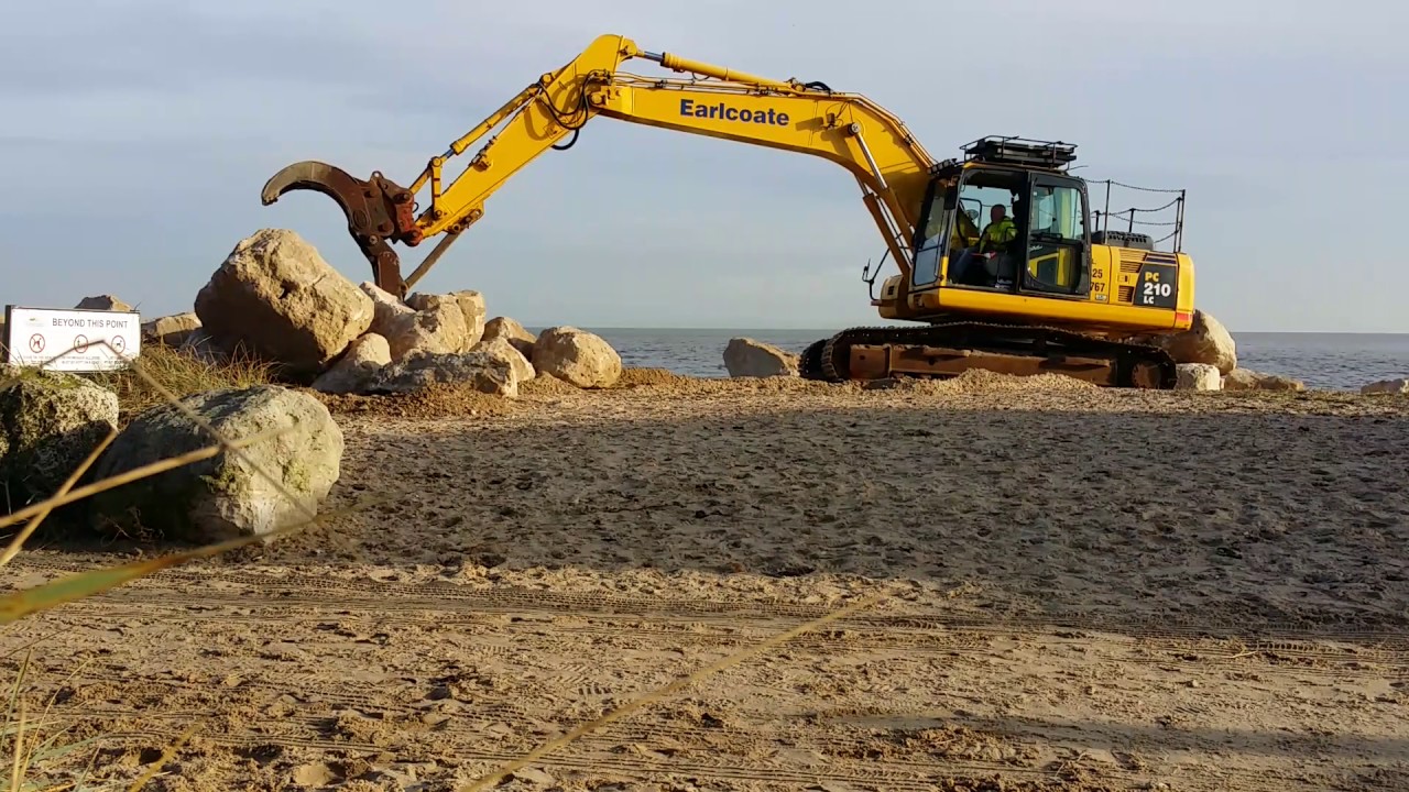 Edison with diggers - YouTube