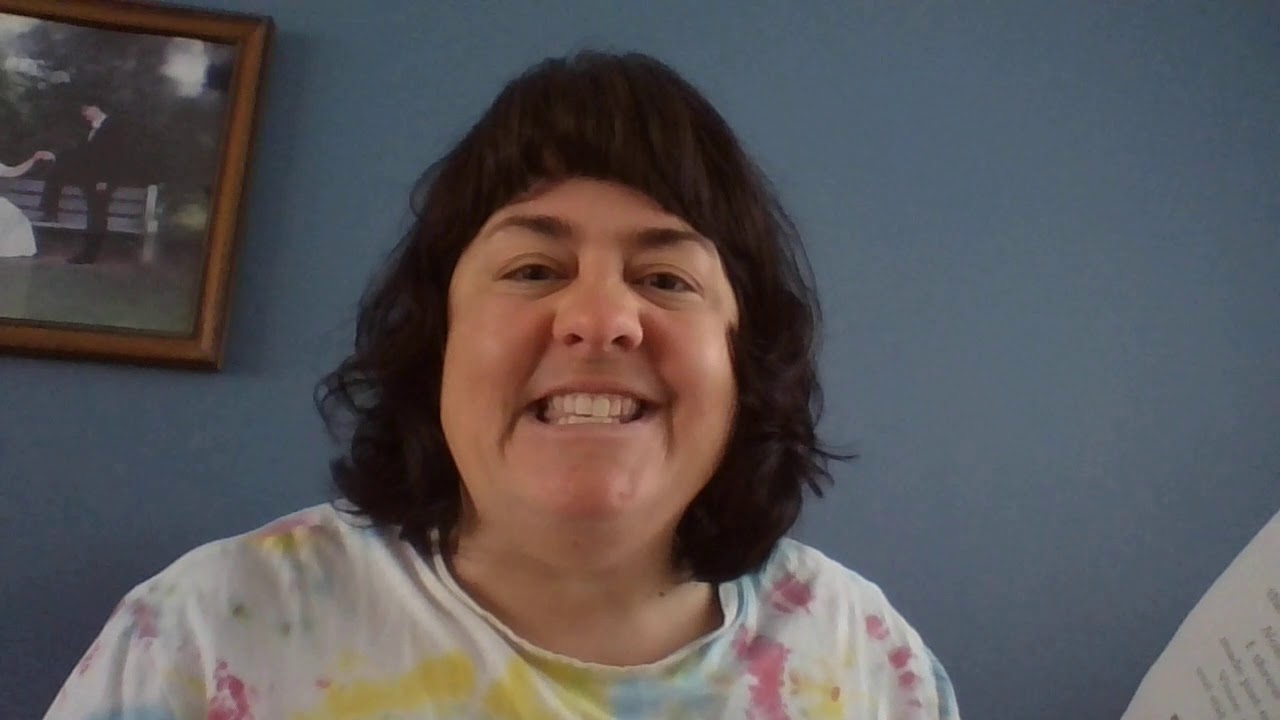 Mrs. Duffy reads! (5) - YouTube