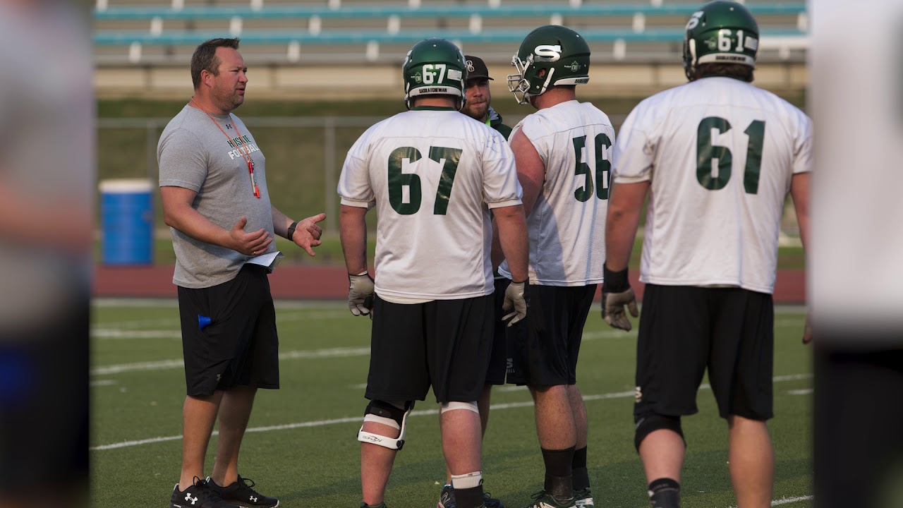 Photos: U of S Huskies football practice - YouTube