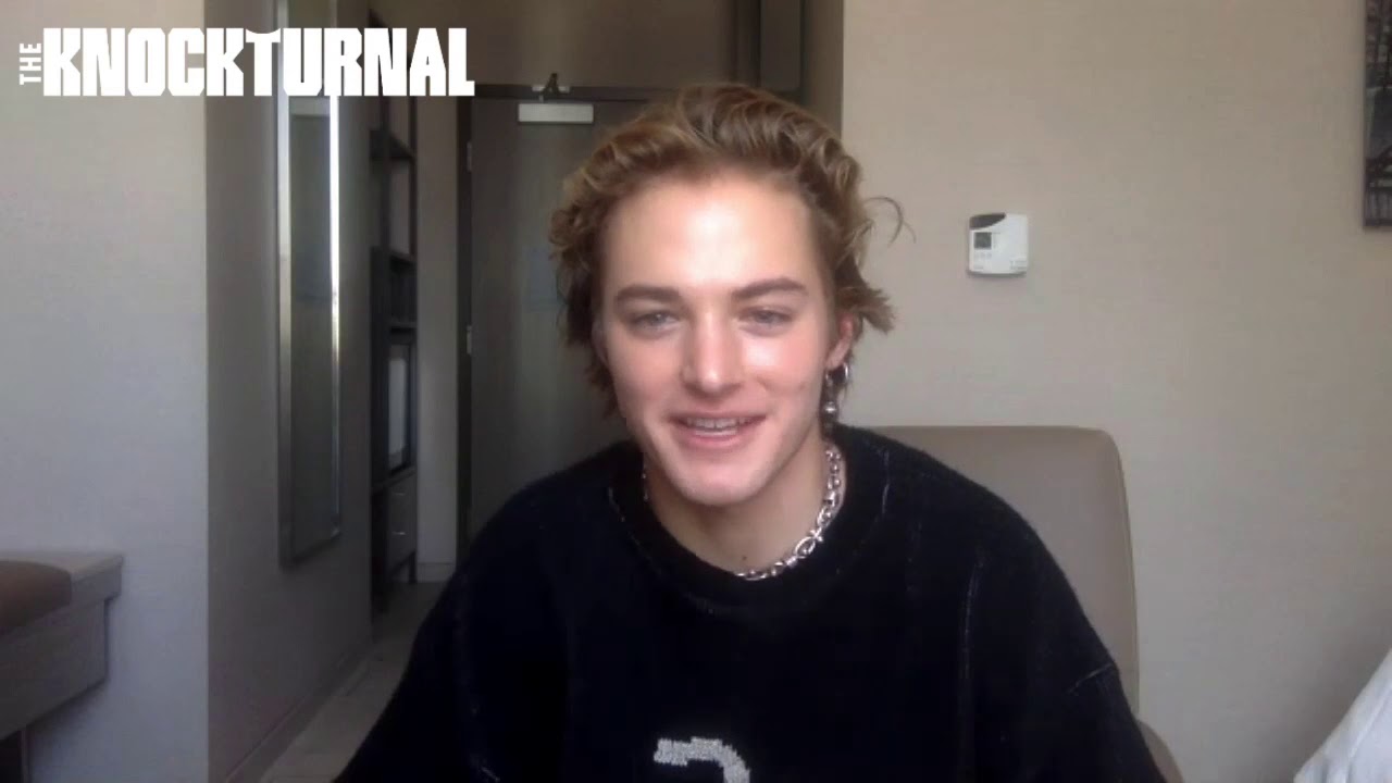 Mitchell Hoog Talks Starring In 'Saved By The Bell' - YouTube