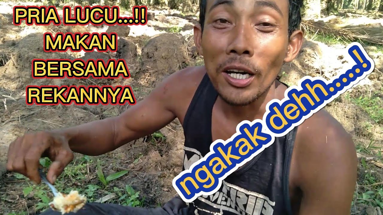 pria lucu makan bersama rekannya - YouTube