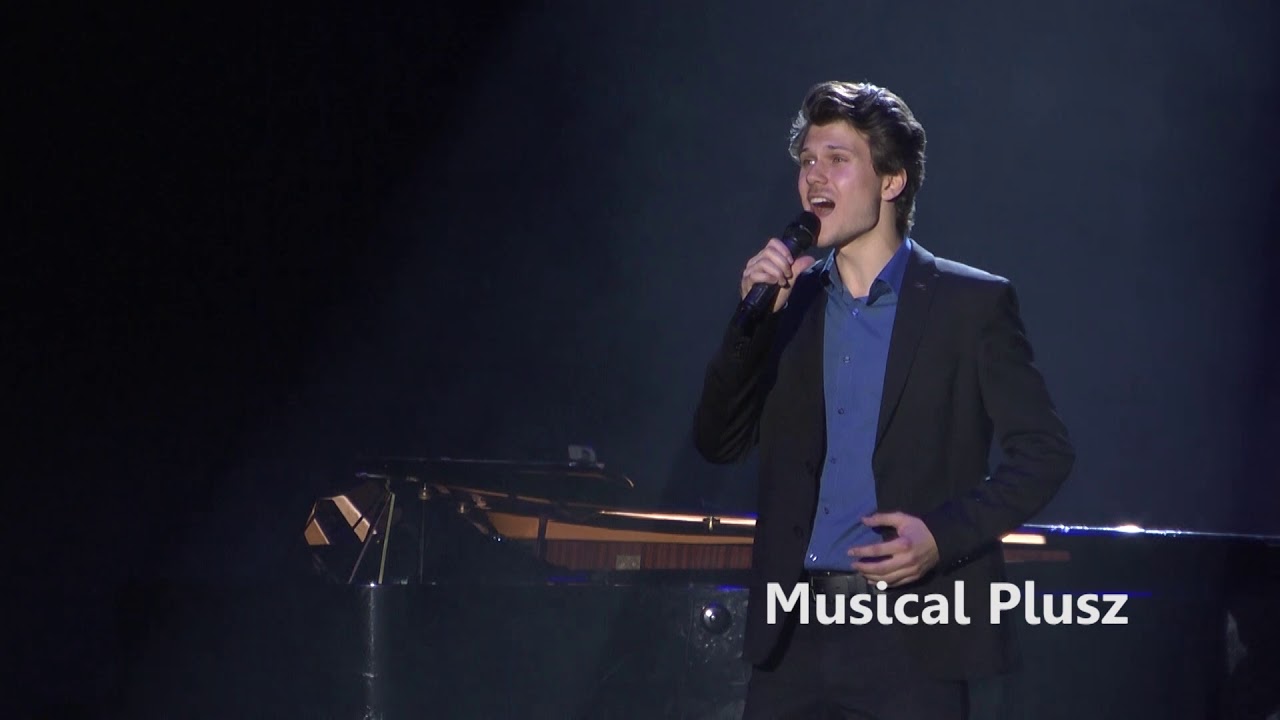 FÜLÖP KRISTÓF: CORNER OF THE SKY (PIPPIN) - YouTube