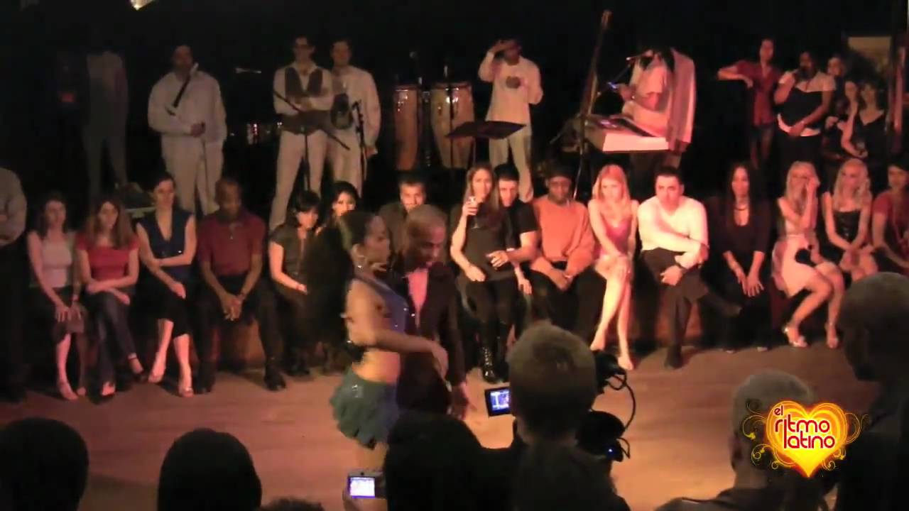 ritmo latino @ Salsa Contigo - YouTube