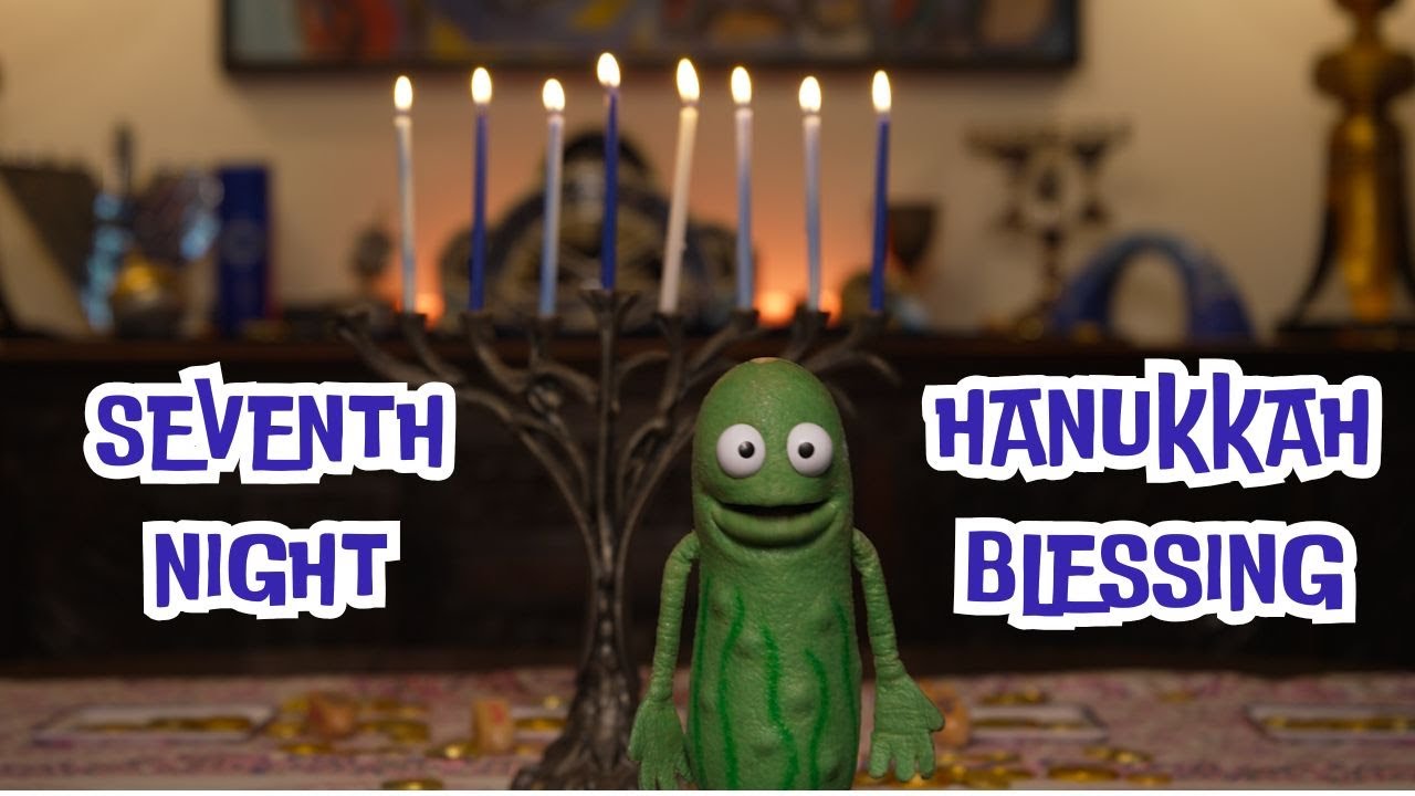 Seventh Night of Hanukkah Prayer Monty 🥒 Jewish Pickle Puppet Sings ...
