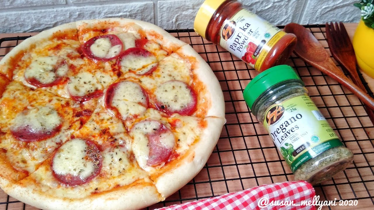 Pizza,resep dan cara bikin pizza mudah dan enak - YouTube