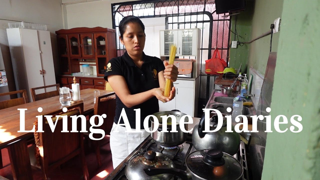LIVING ALONE DIARIES I My introvert's week at home ,comfort food ...