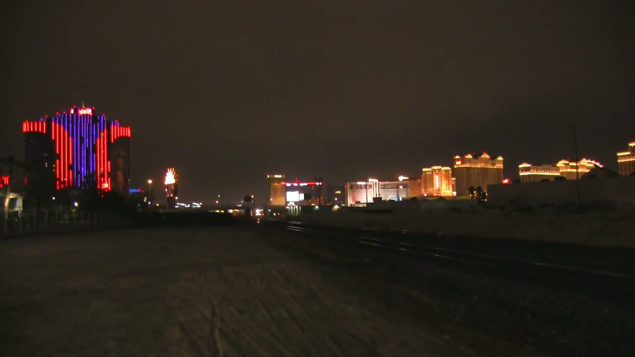 Two Union Pacific trains at night Las Vegas, Nevada - YouTube