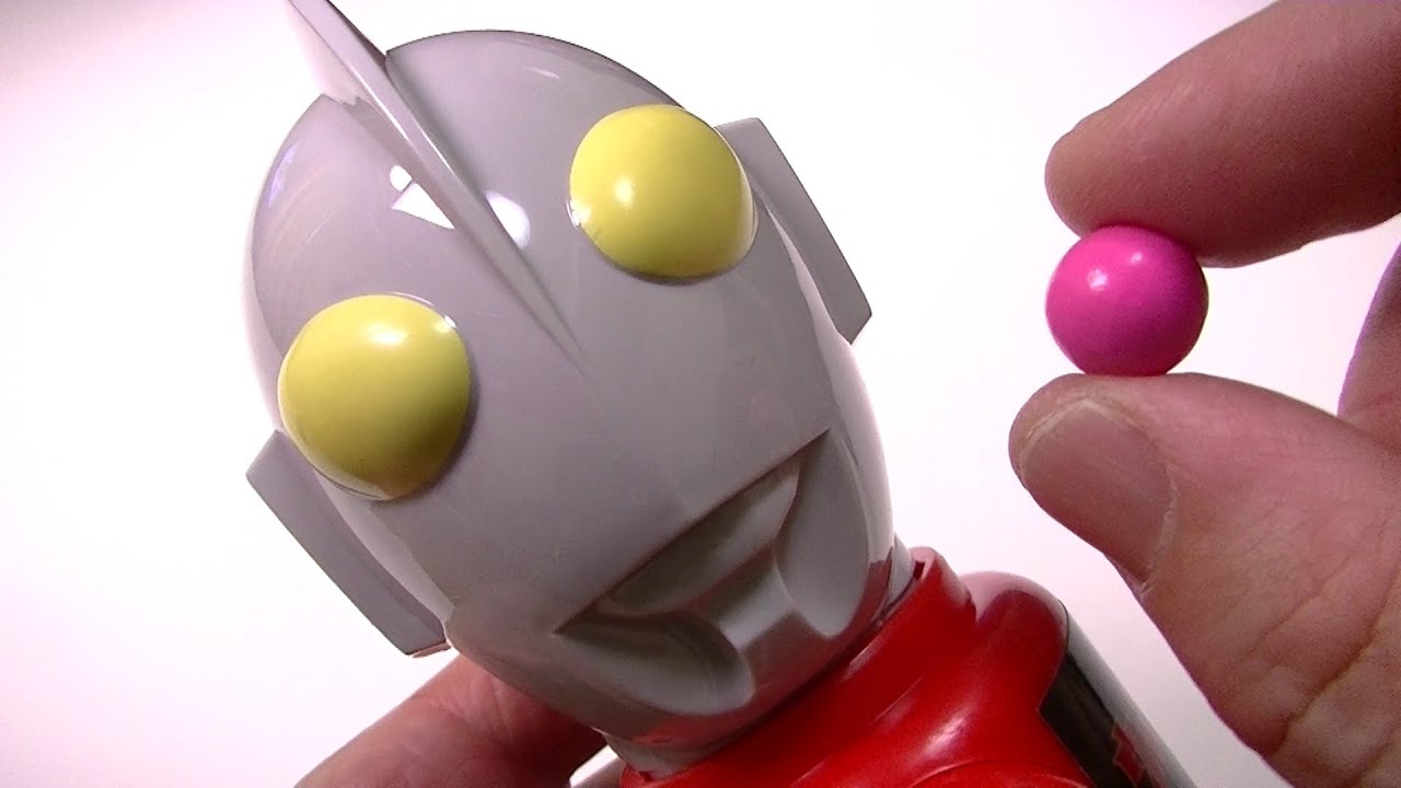 Ultraman Chocolate ウルトラマンチョコ - YouTube