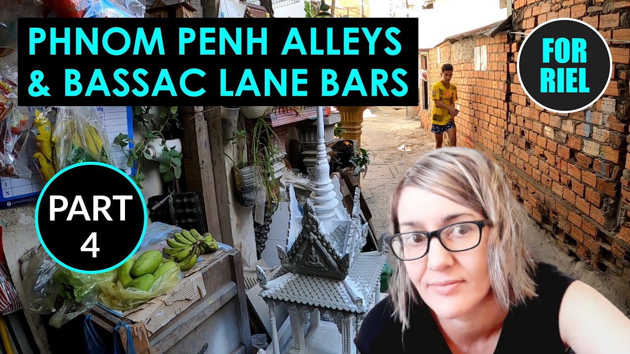 Hidden maze of alleys right behind Bassac Lane expat bar area in Phnom ...