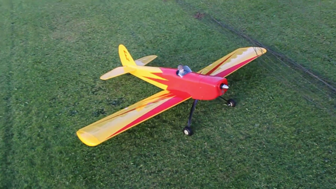 Hobbyking Spacewalker 1 Erstflüge - YouTube