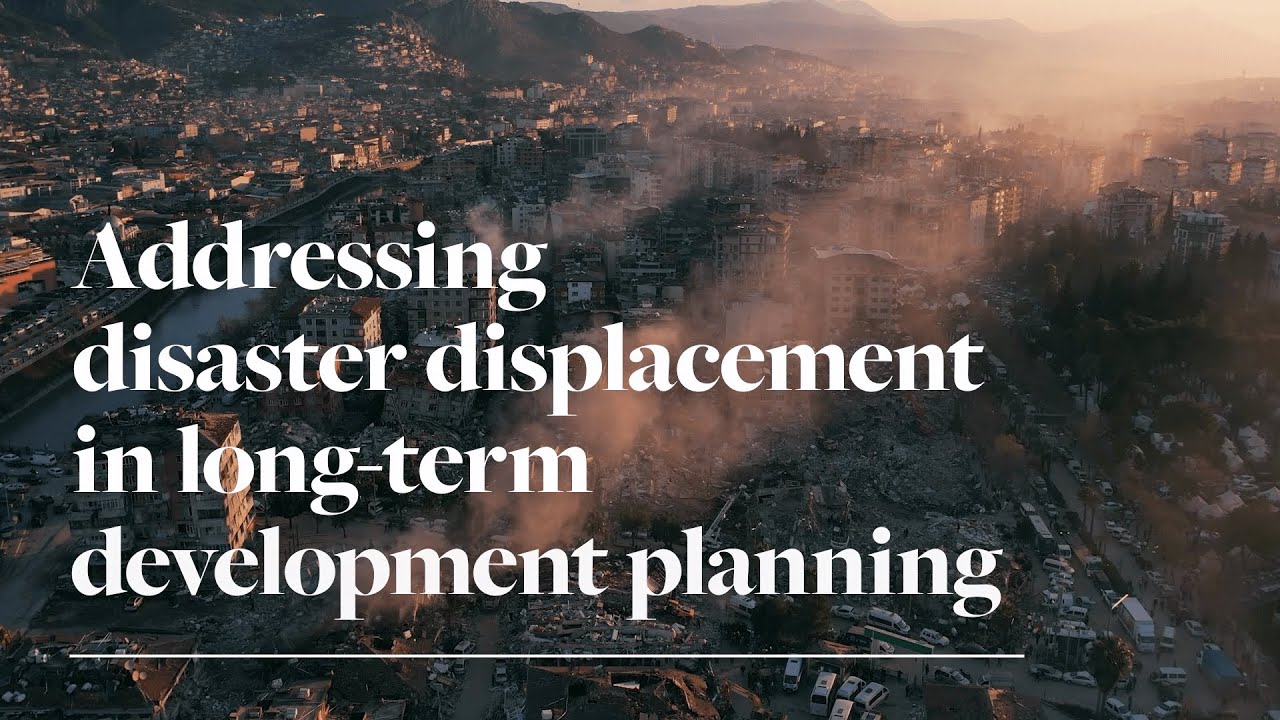 Disaster displacement – 5 things you need to know - YouTube
