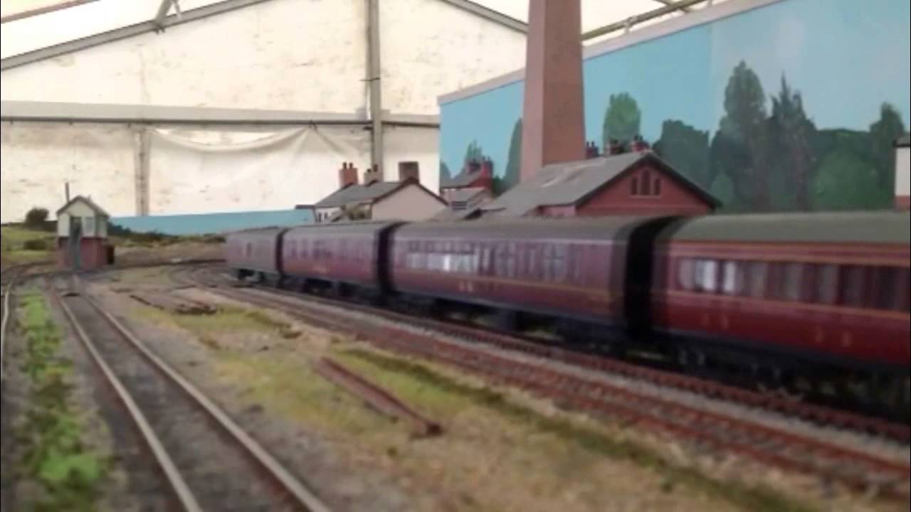 Barnsley model railway Smithfield junction - YouTube