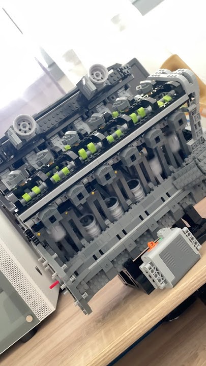 V12 Lego Engine #lego #legoengine #v12 #enginev12 #legocar #enginelego ...