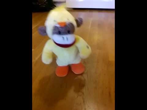 Gemmy sock monkey chicken dance - YouTube