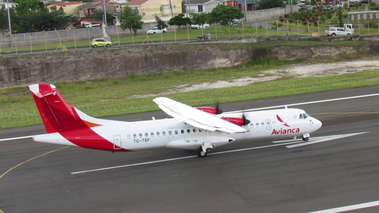 Avianca ATR-72-600 - YouTube