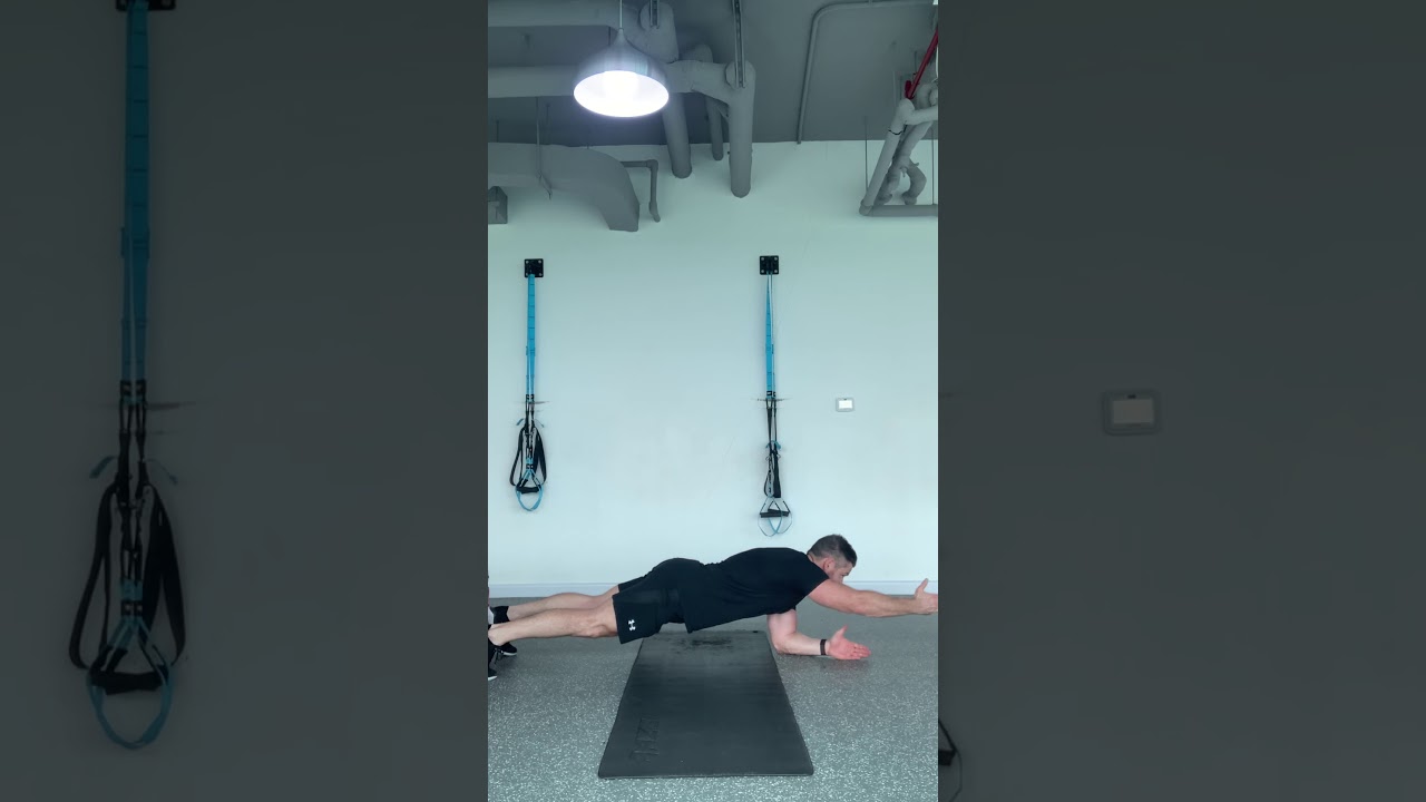 Plank with arm reach - YouTube