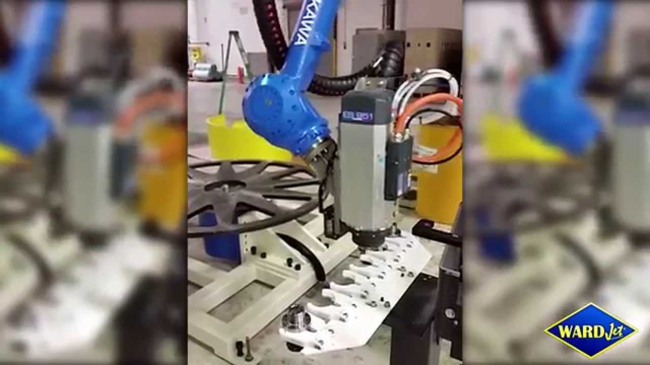 Robotic Router with Rotary Axis and Tool Changer - YouTube