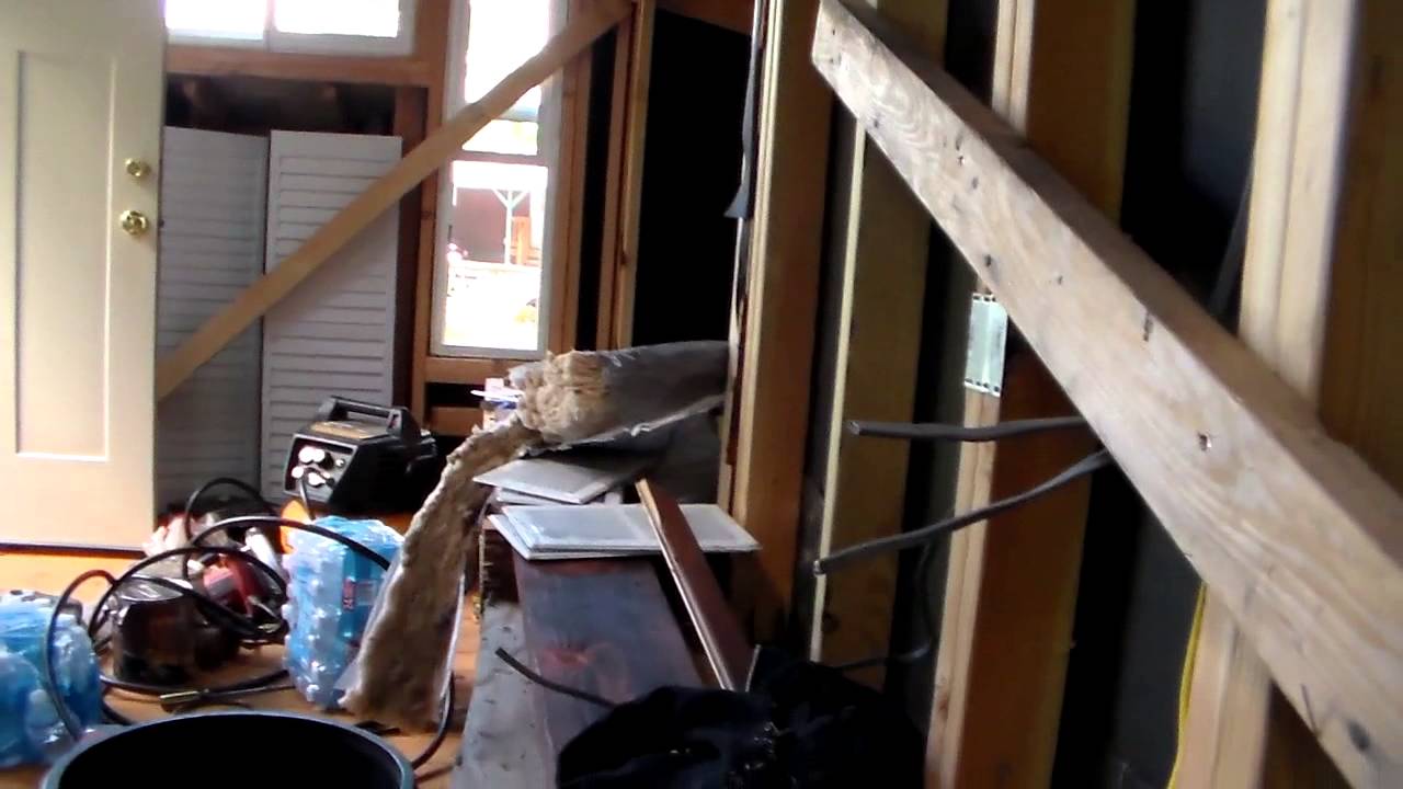 Do it yourself - HomeMade Tiny house Hawks work day 24 DIY - YouTube