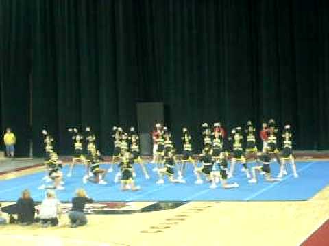 Irmo Varsity Cheer - YouTube