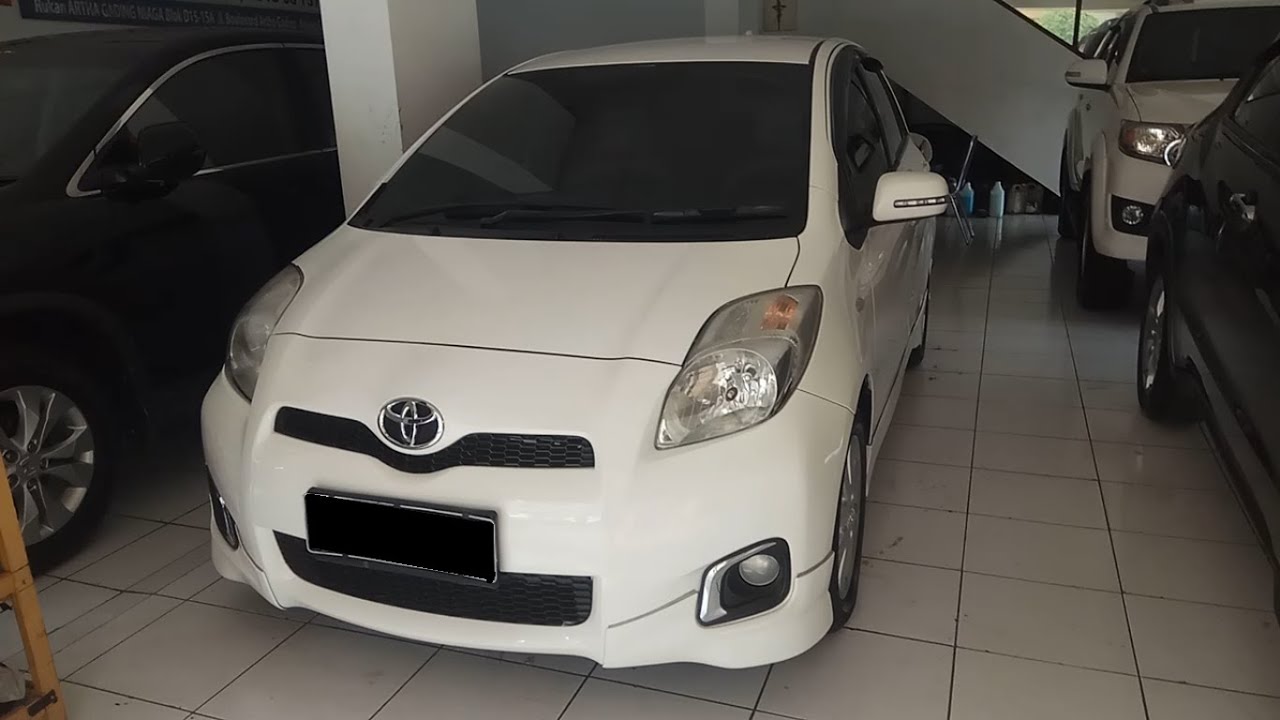 Toyota Yaris 1.5 E A/T 2nd Facelift 2013 (XP90) - Review - YouTube