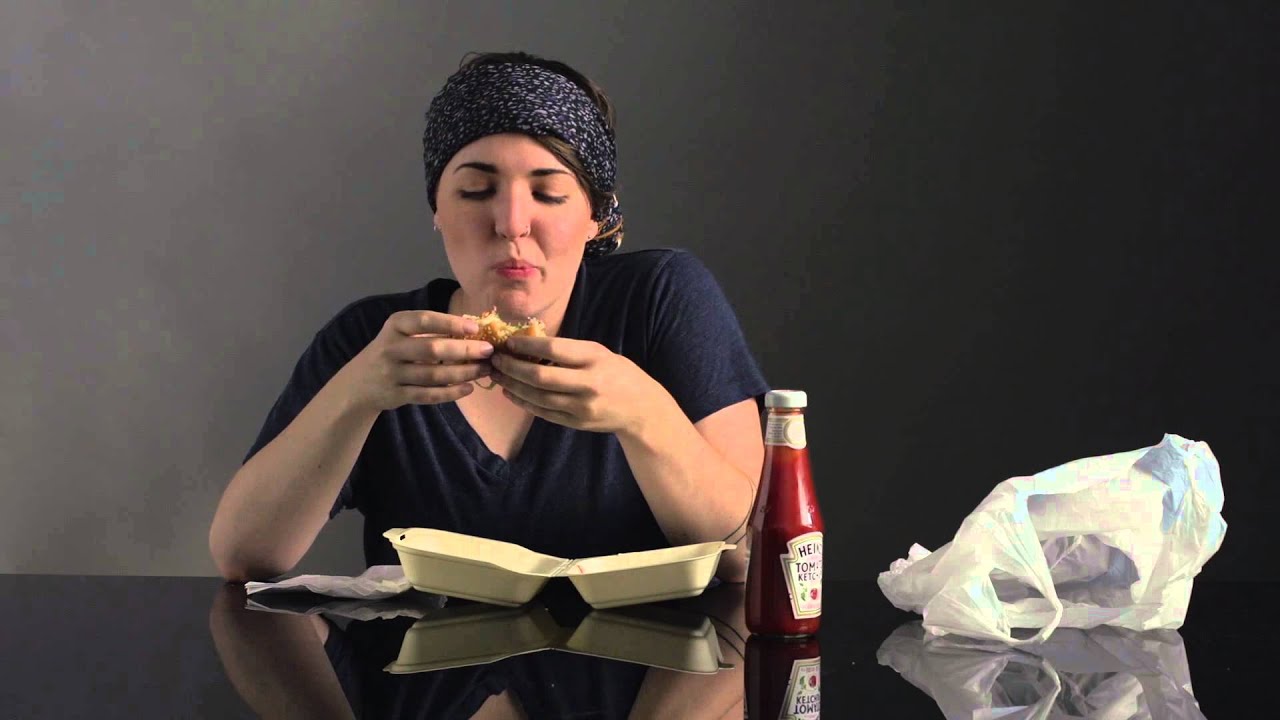 Miranda Eating a Hamburger - YouTube
