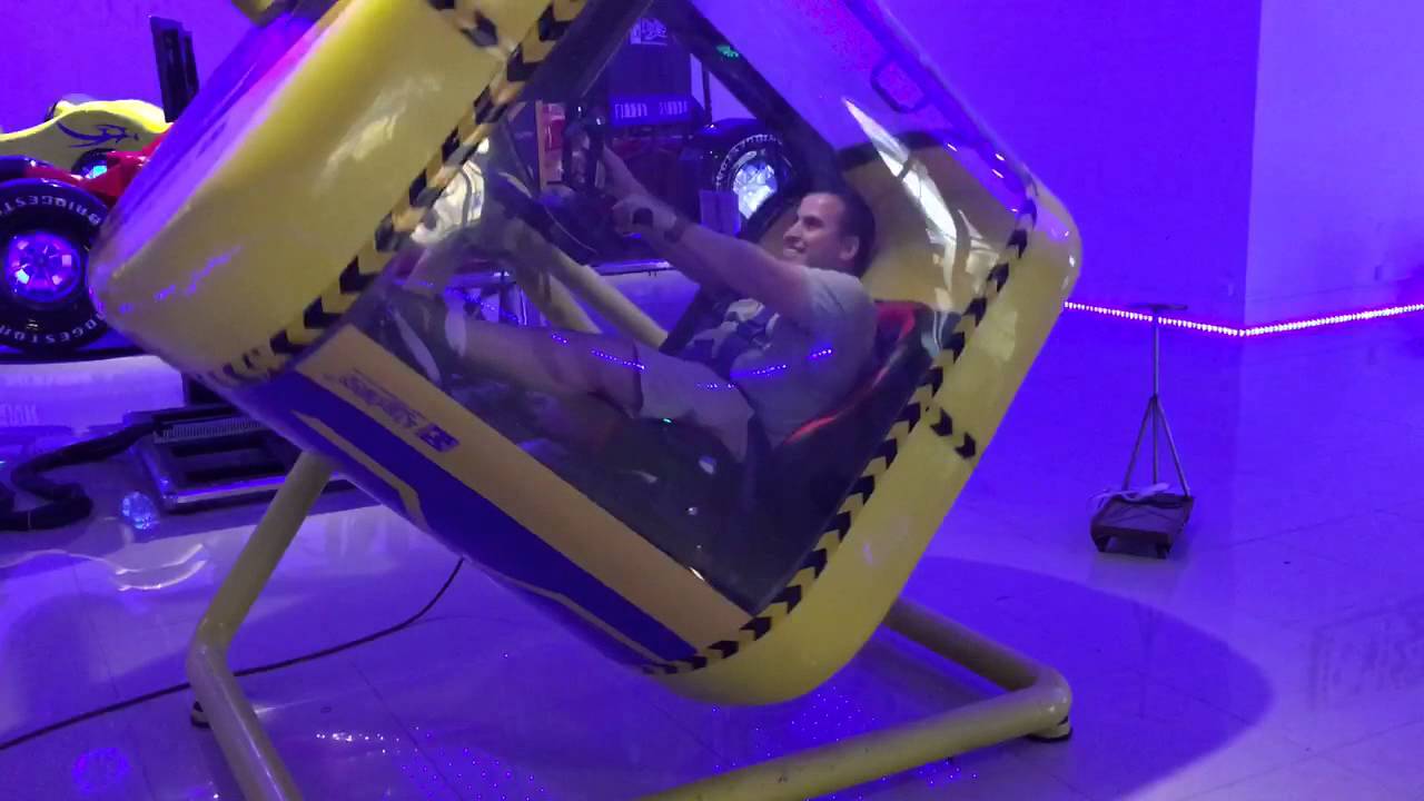 720 Degree Full Motion Flight Simulator - YouTube