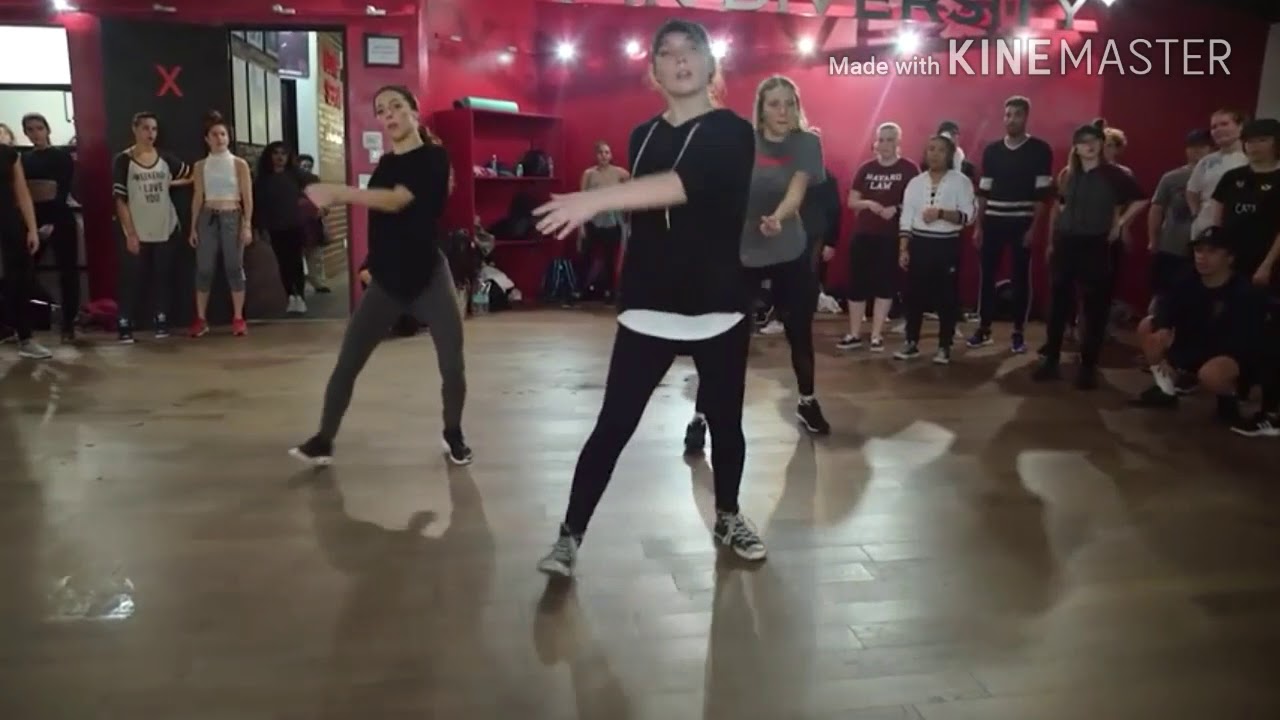 Best Dance Ever on ED Sheeran Shape Of You Songs - YouTube