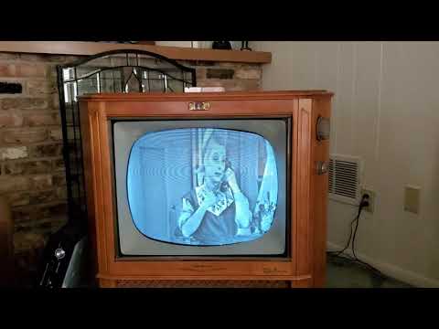 Testing 1957 RCA tv - YouTube